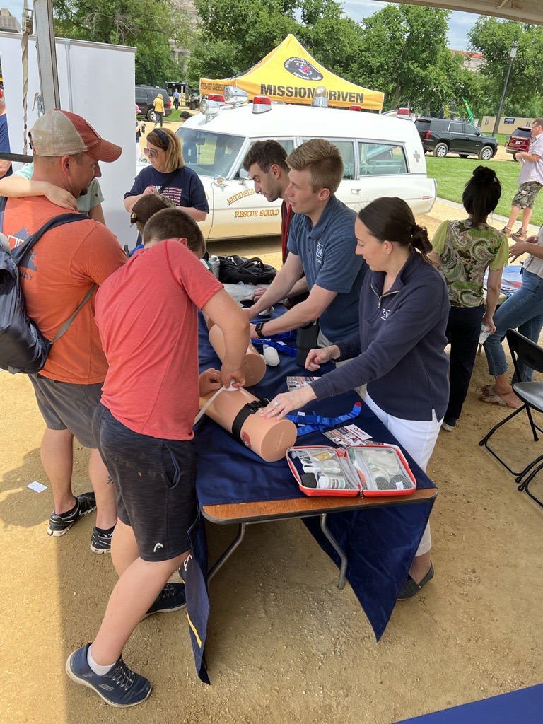 ACS Honors First Responders During EMS Week, National STOP THE BLEED Day | ACS