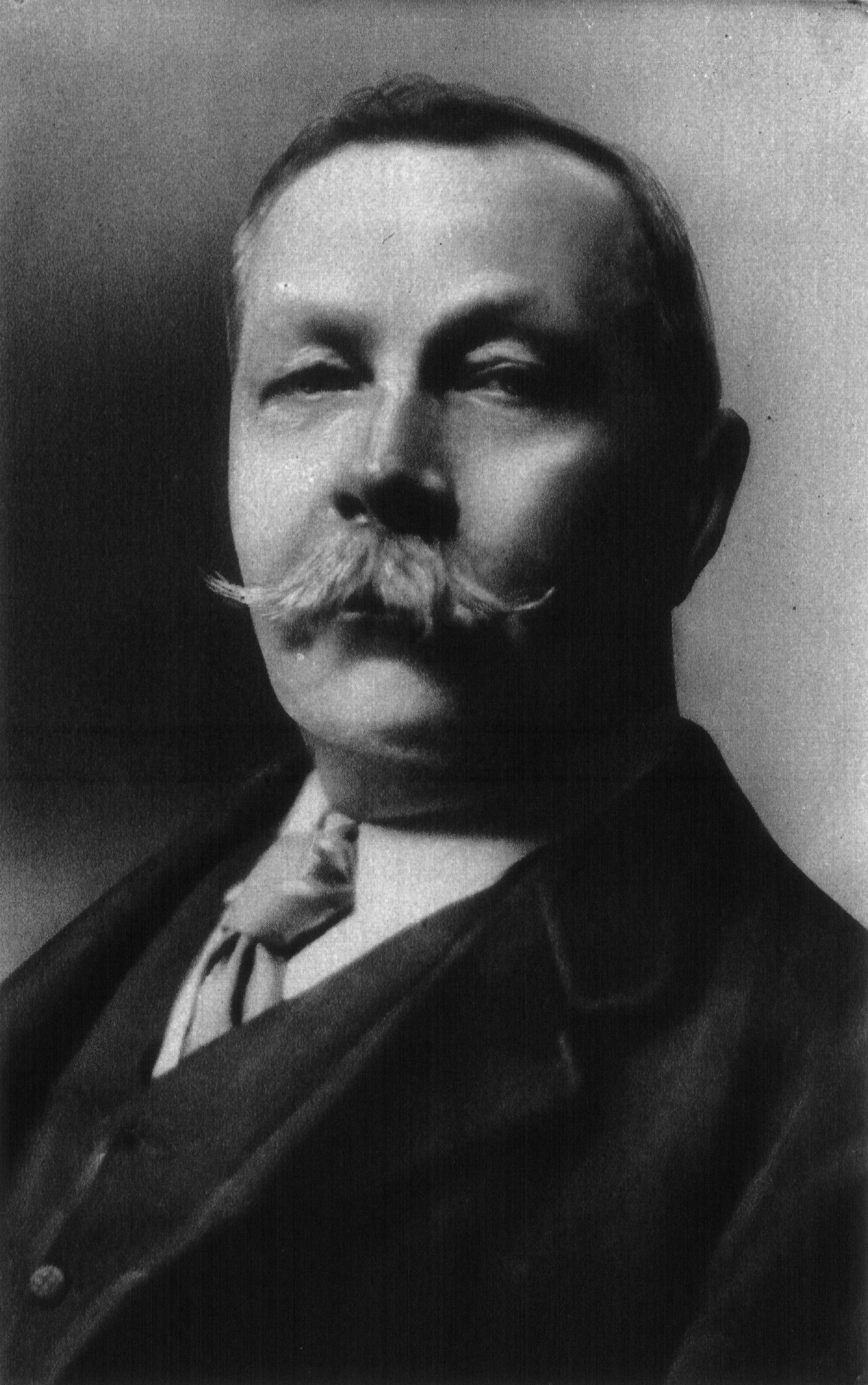 Sir Arthur Conan Doyle, MD: Ophthalmologist, Author, and Defender of ...