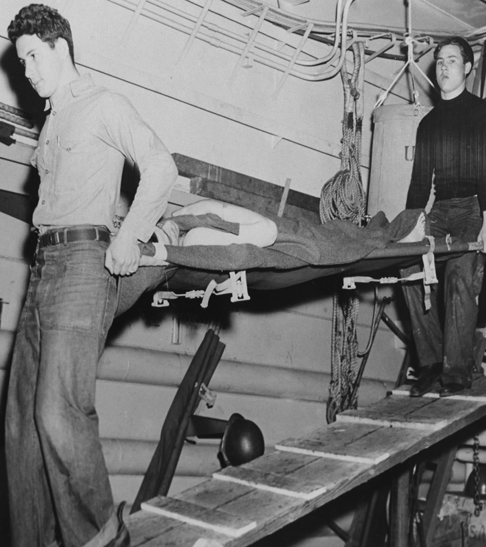 US Navy Surgical Teams Fight to Save Lives on WWII Amphibious Warships ...