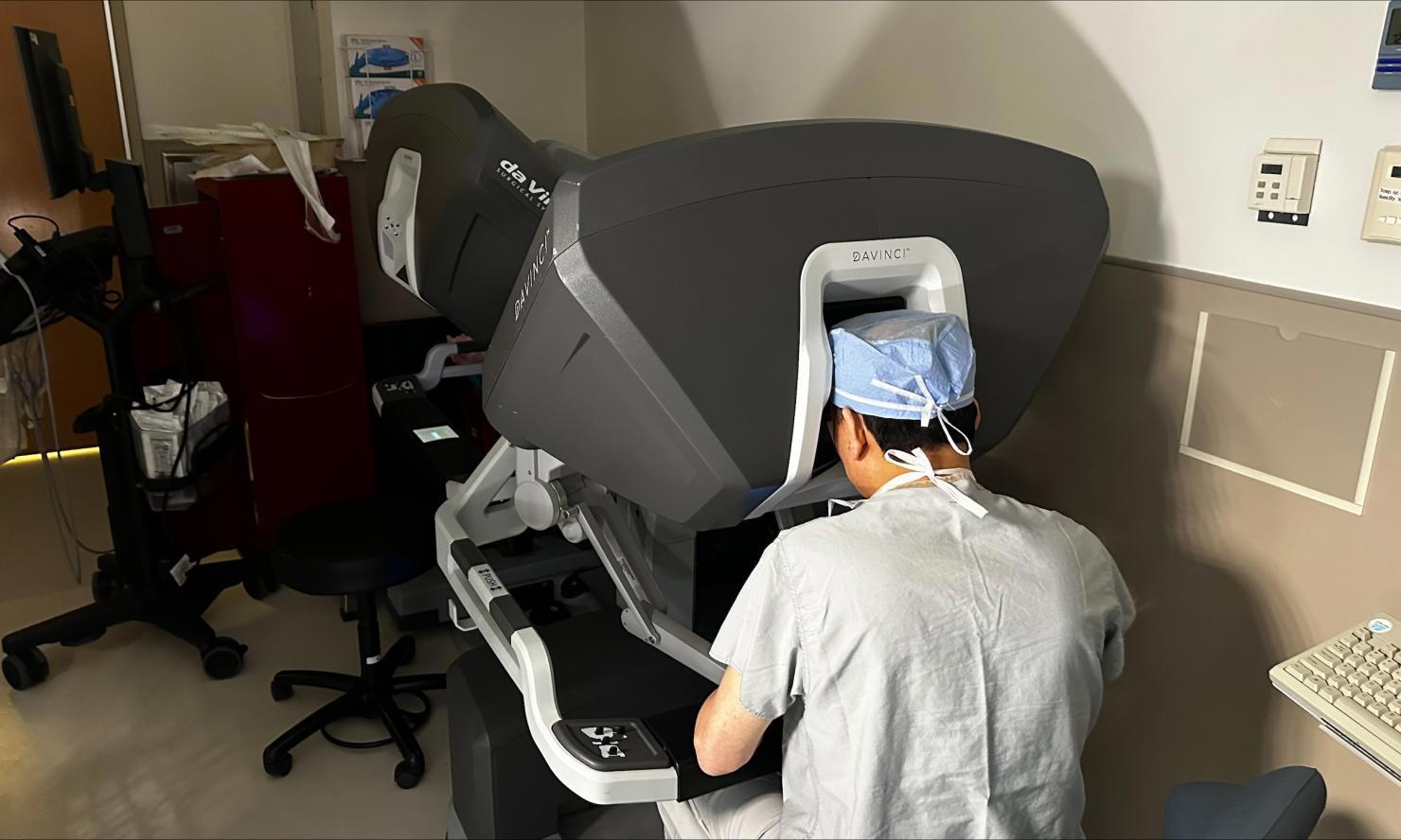 Texas Surgeons Perform First Fully Robotic Heart Transplant in US | ACS